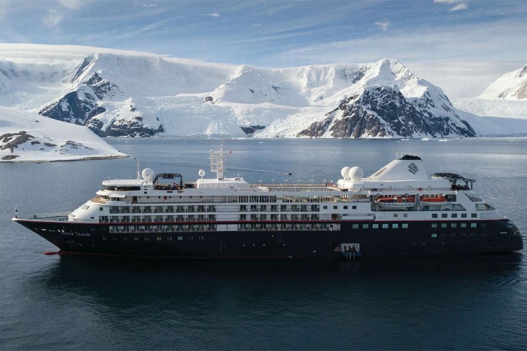 Silver Cloud Ship Stats & Information- Silversea Silver Cloud Cruises ...