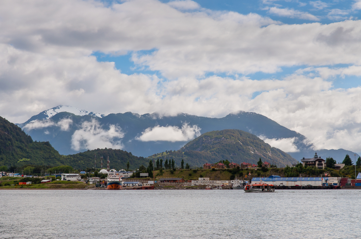 Find Puerto Chacabuco, Chile Hotels- Downtown Hotels in Puerto ...