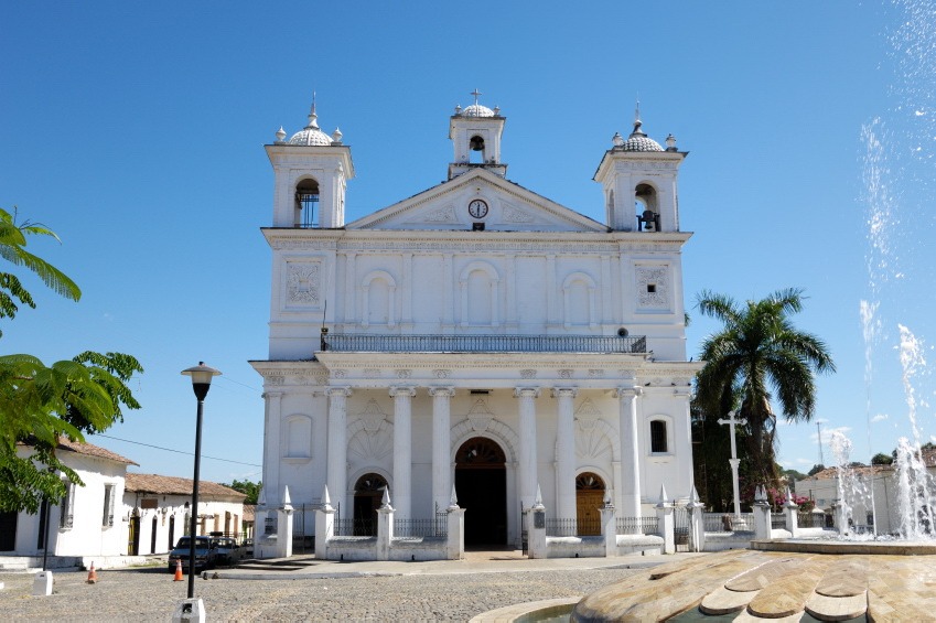 Compare Suchitoto, El Salvador Hotels- Downtown Hotels in Suchitoto ...