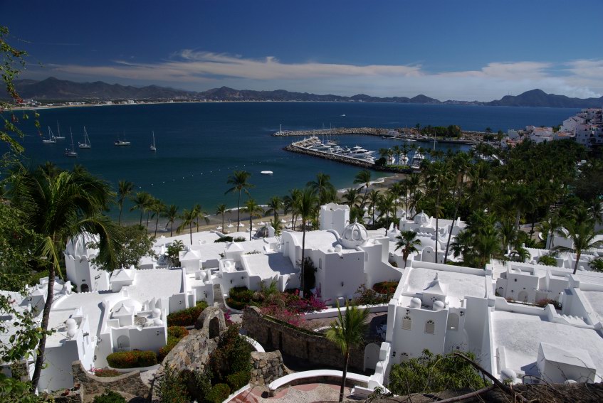 Find Manzanillo, Colima, Mexico Hotels- Downtown Hotels in Manzanillo ...