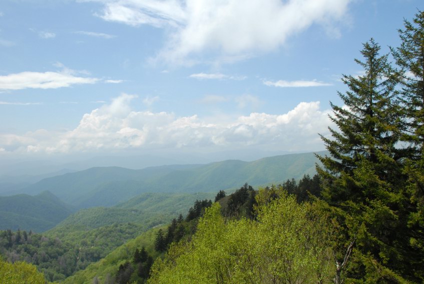 Tourist Class Cherokee, NC Hotels- Downtown Hotels in Cherokee ...